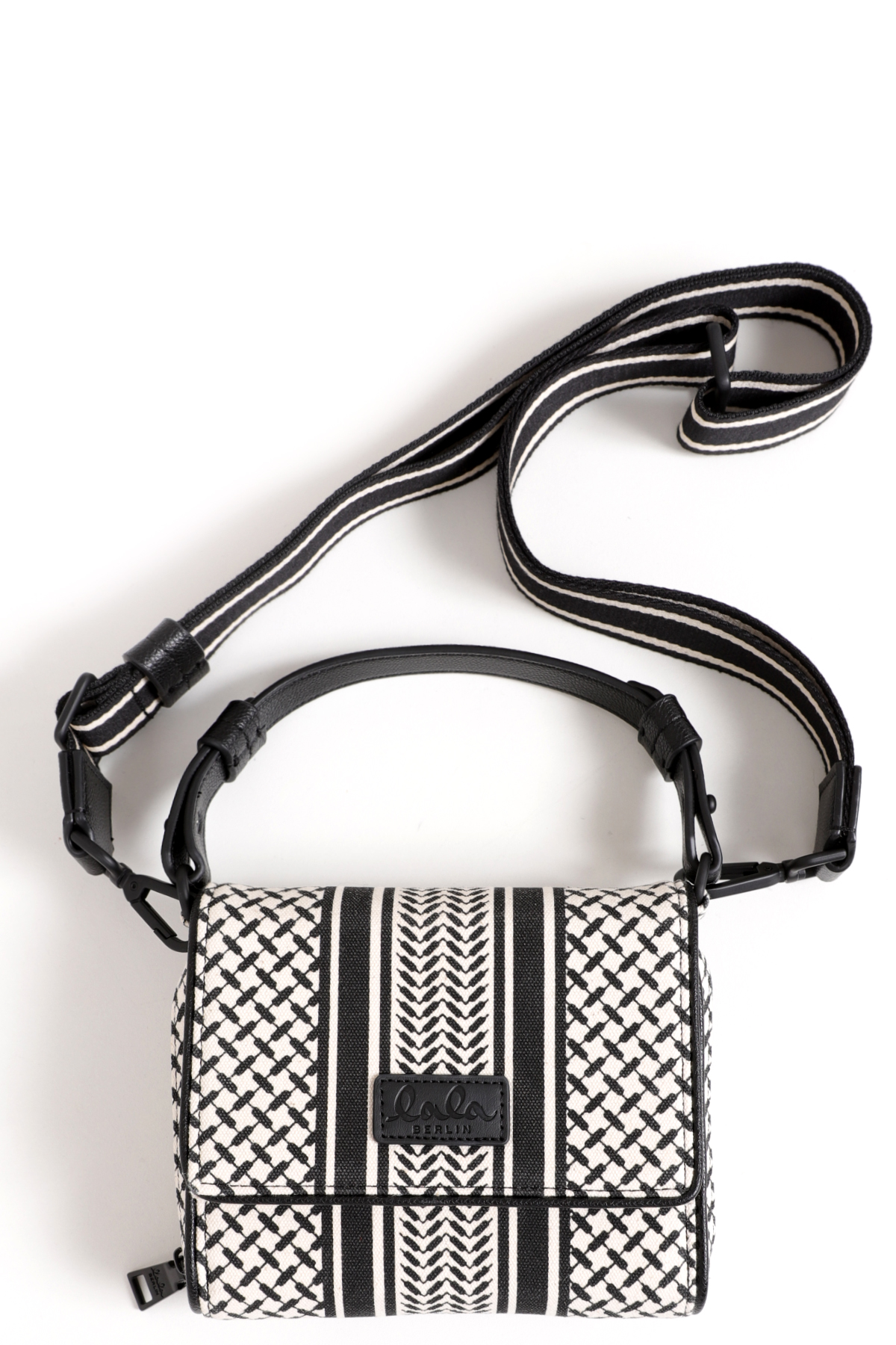 Crossbody Bag Migrid | LALA BERLIN | myCLASSICO.com